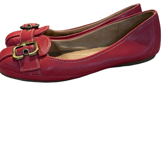 Naturalizer | Shoes | 5 For 25 Naturalizer Tracer Red Leather Buckle ...